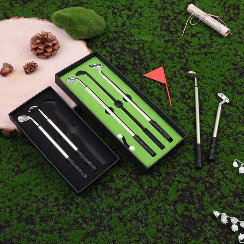 Mini Desktop Golf Pen Set, Golf Club Pen Gift Set with Putting Green ...